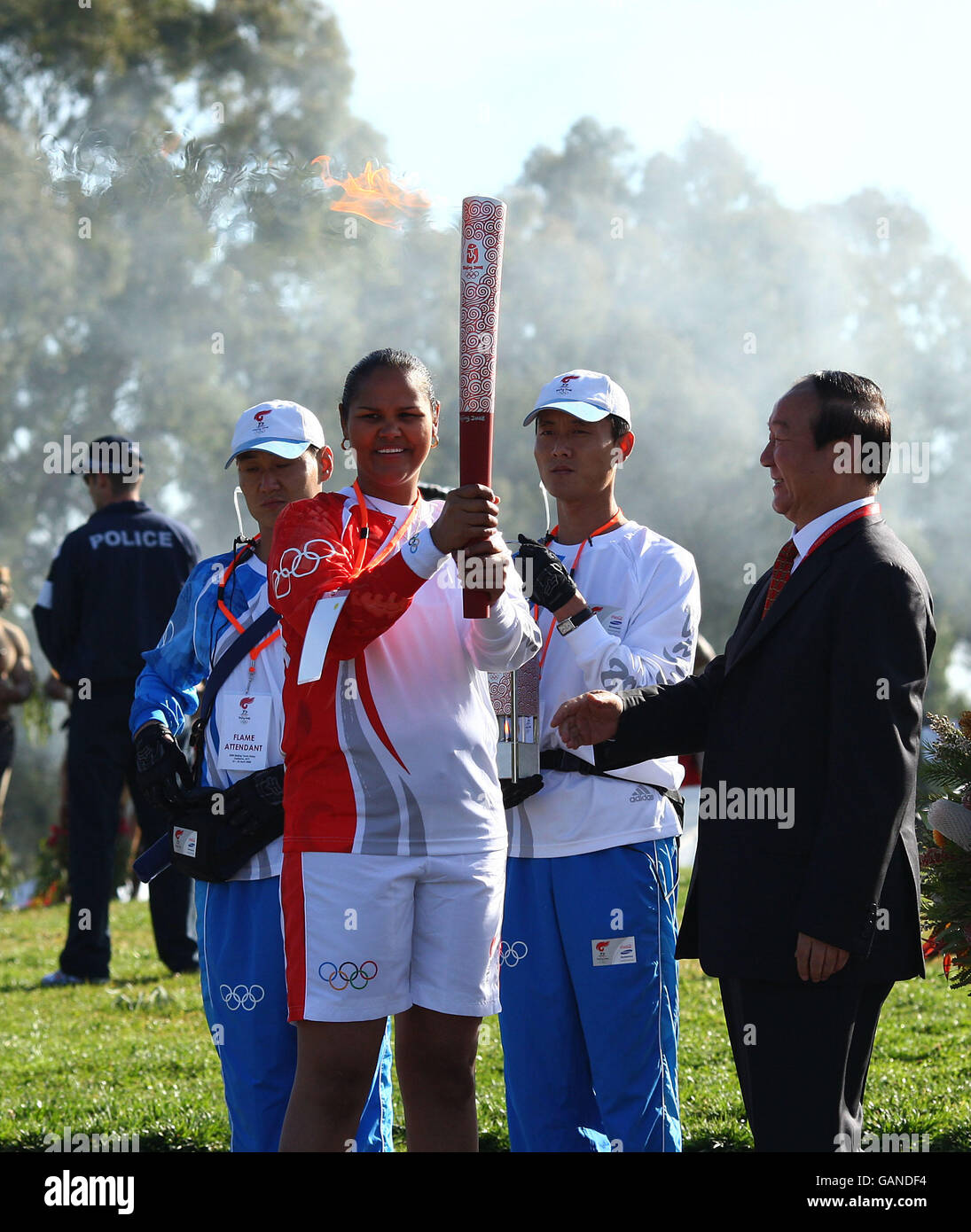 Beijing 2008 Olympic Torch Relay Australia - Canberra Stock Photo - Alamy