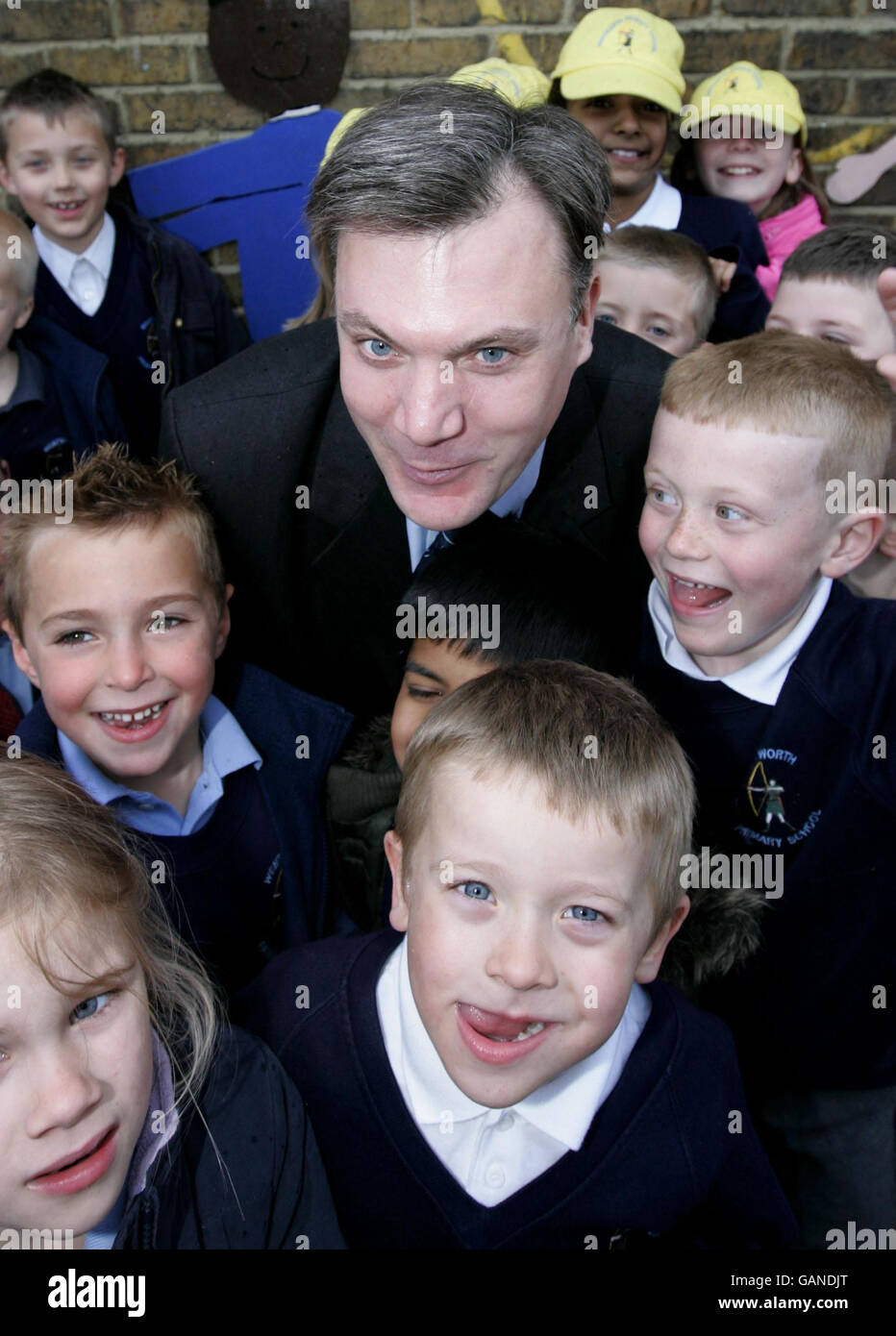 Schools families poses pupils visit wentworth primary school in ...