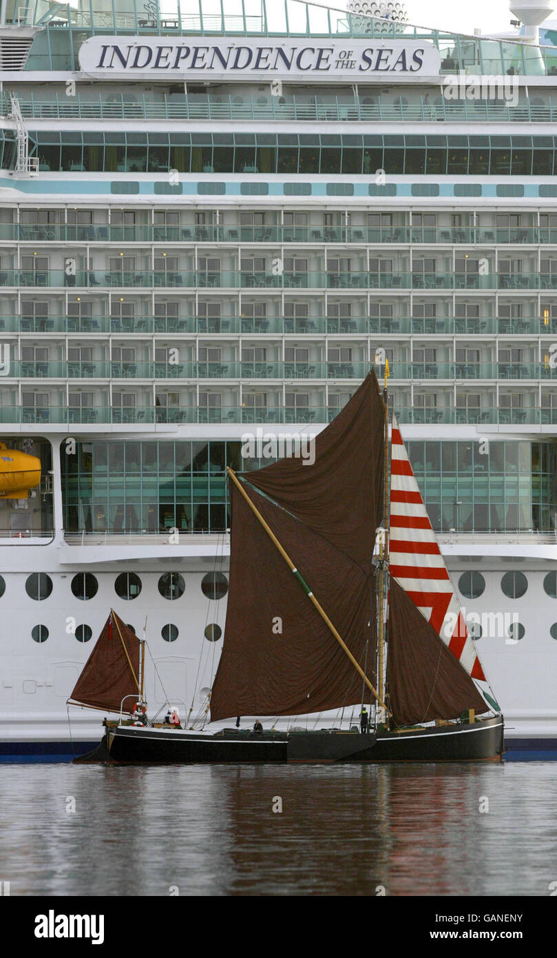 Worlds Largest Barge