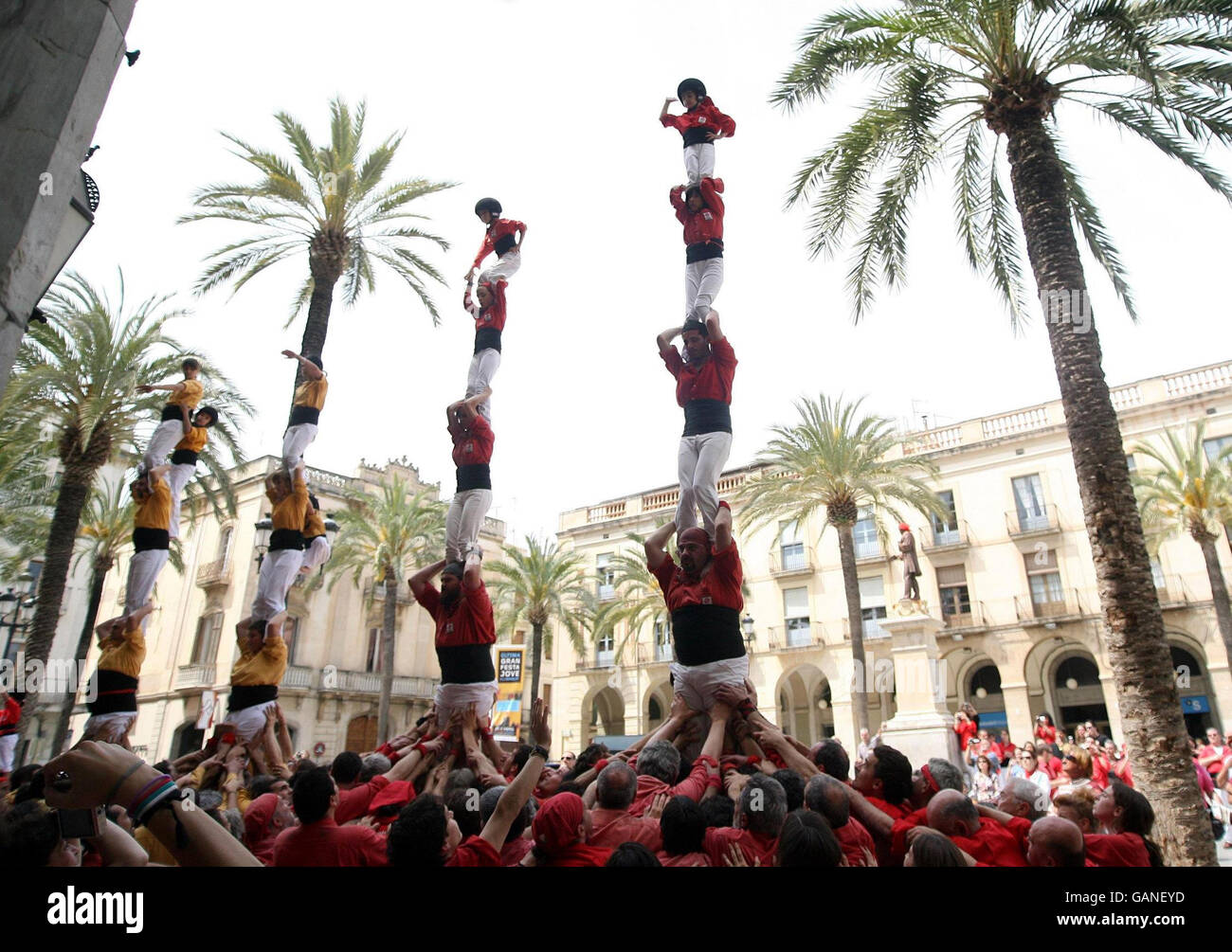 Spanish 'Castell' competition Stock Photo - Alamy