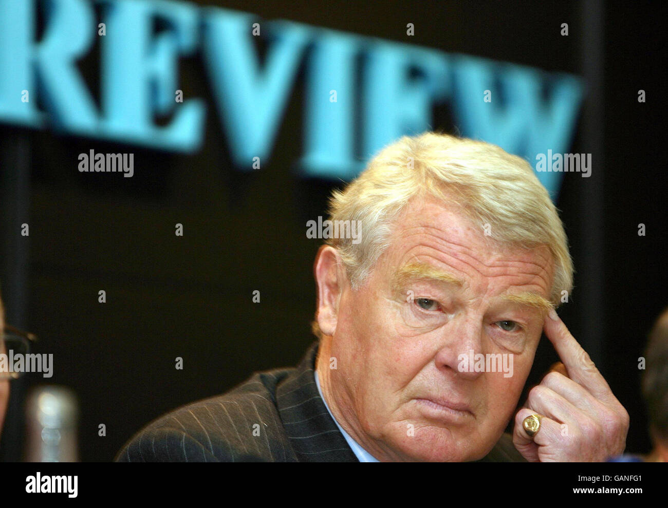 Chairman strategic review parading body hi-res stock photography and ...
