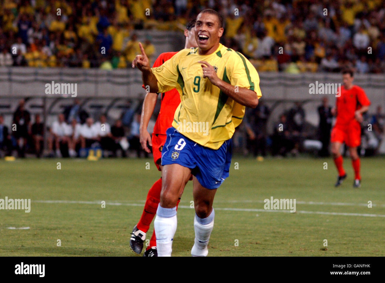 Soccer - FIFA World Cup 2002 - Second Round - Brazil v Belgium Stock ...