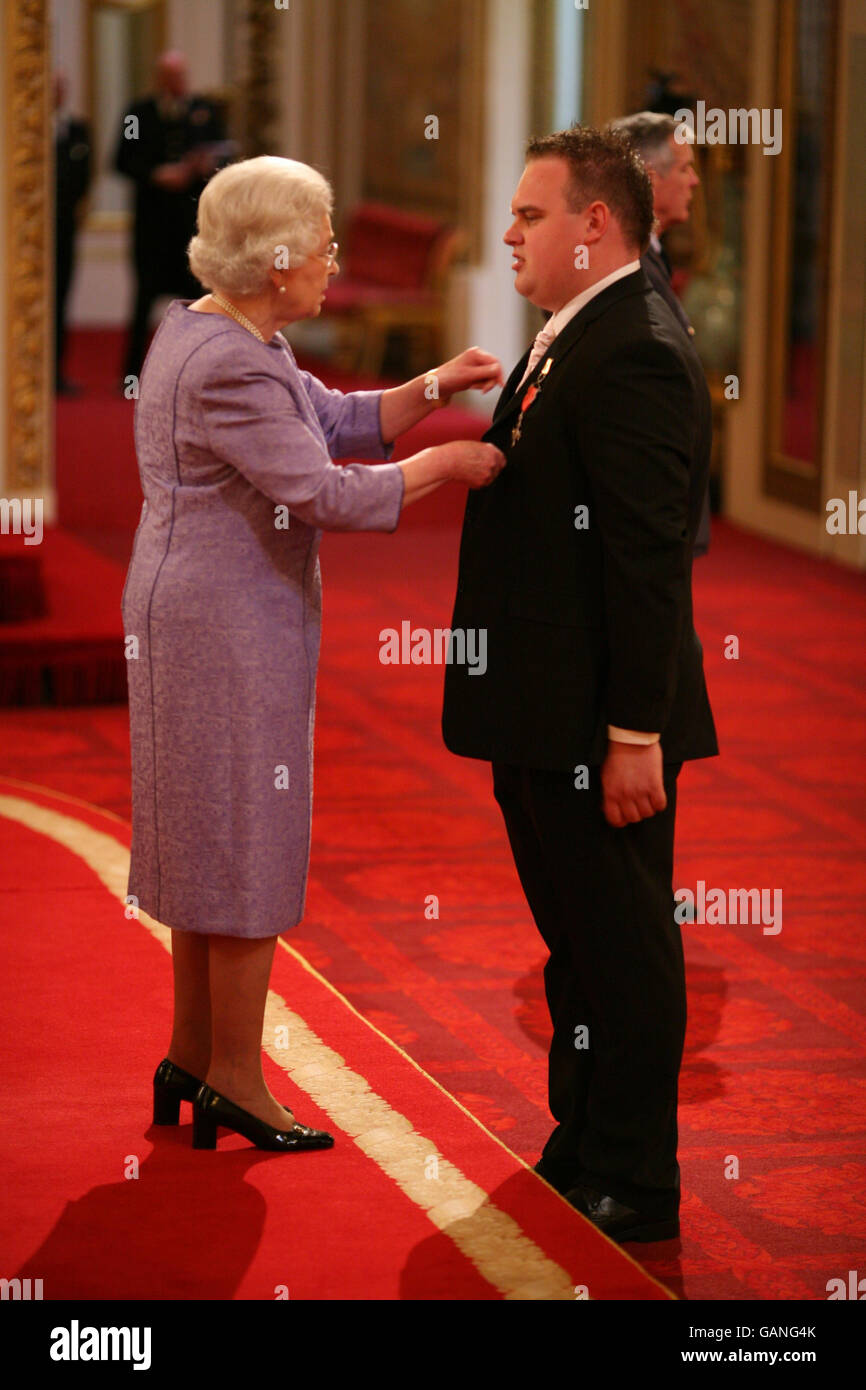 National Grid Craftsman Daniel Bailey from Sheffield is made an MBE by ...