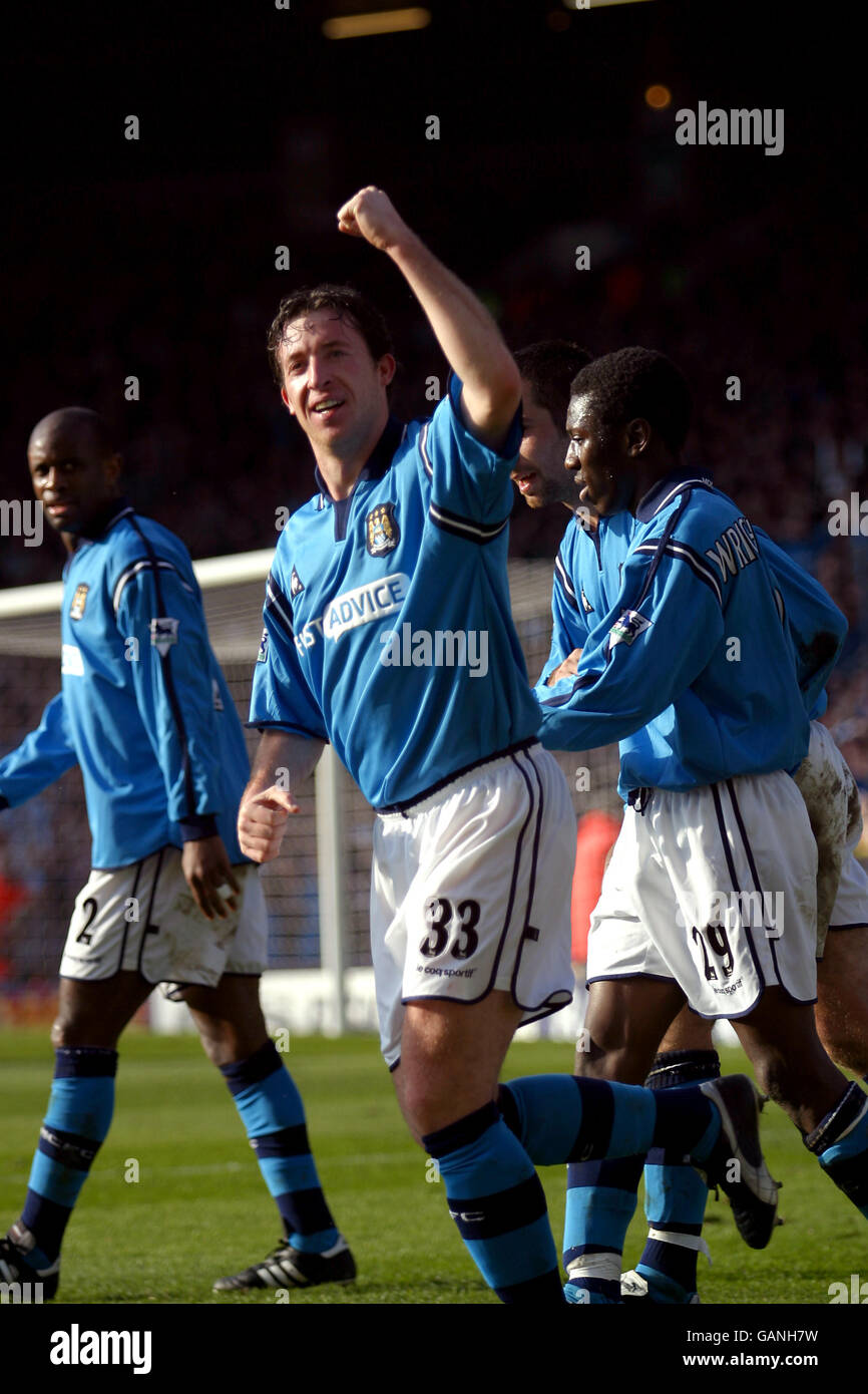 Sport sport football robbie fowler hi-res stock photography and images ...