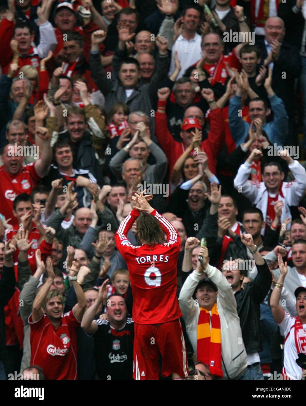 Liverpool manchester city anfield goal hi-res stock photography and ...