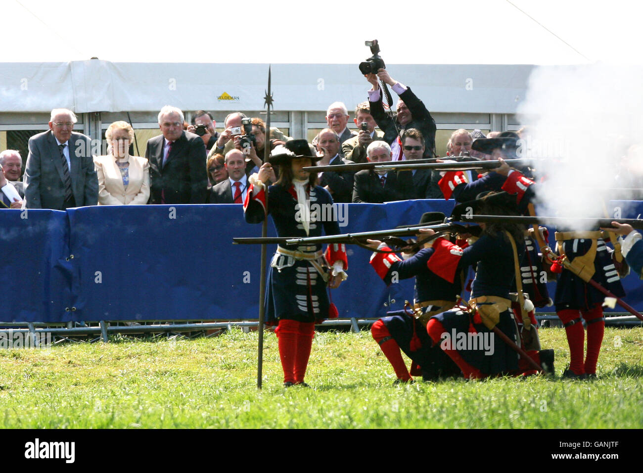 Taoiseach Bertie Ahern, Northern Ireland First Minister Ian Paisley and ...