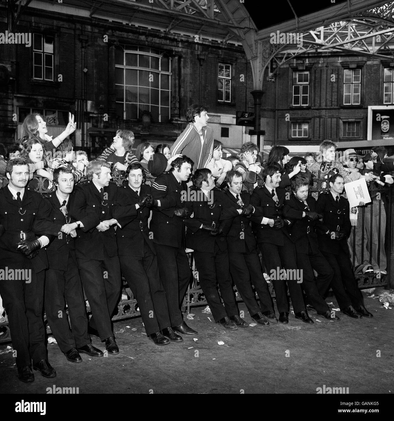 Station bowie hi-res stock photography and images - Alamy