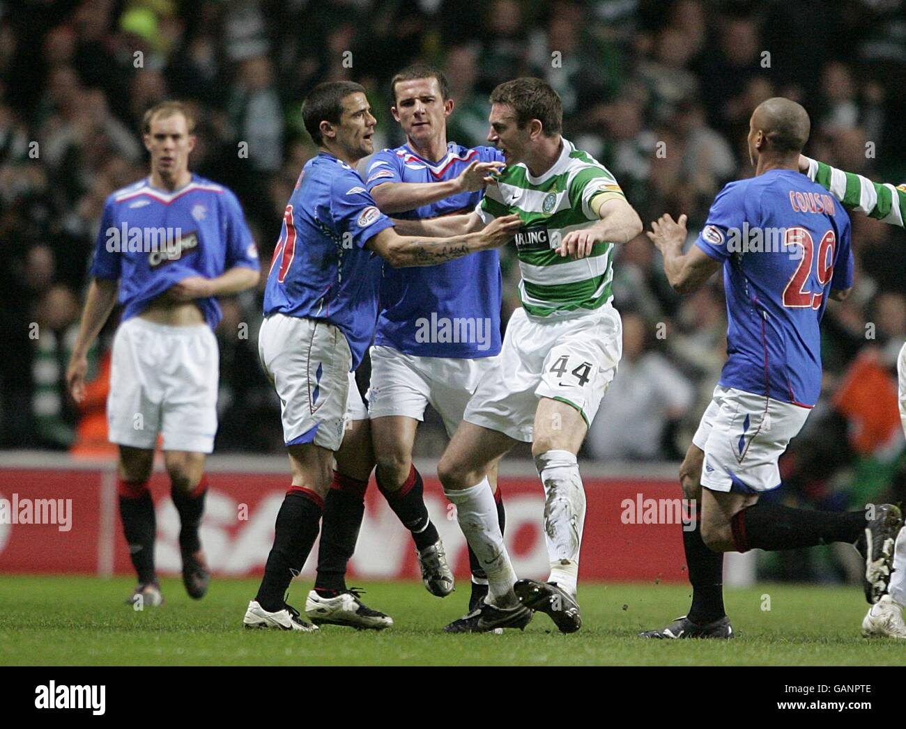 Celtic Rangers Fight Hi Res Stock Photography And Images Alamy