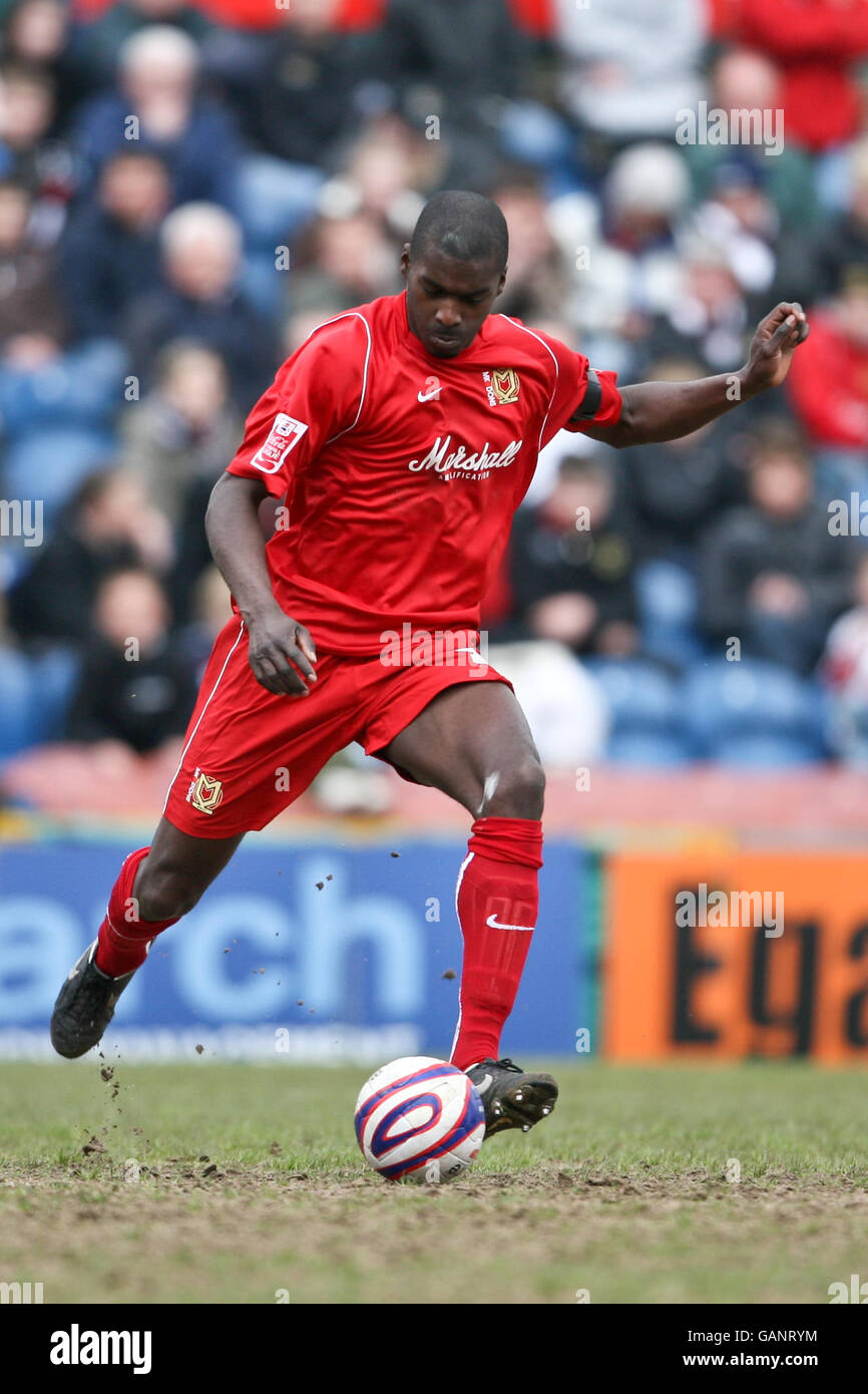 Soccer - Coca-Cola Football League Two - Stockport County v Milton ...