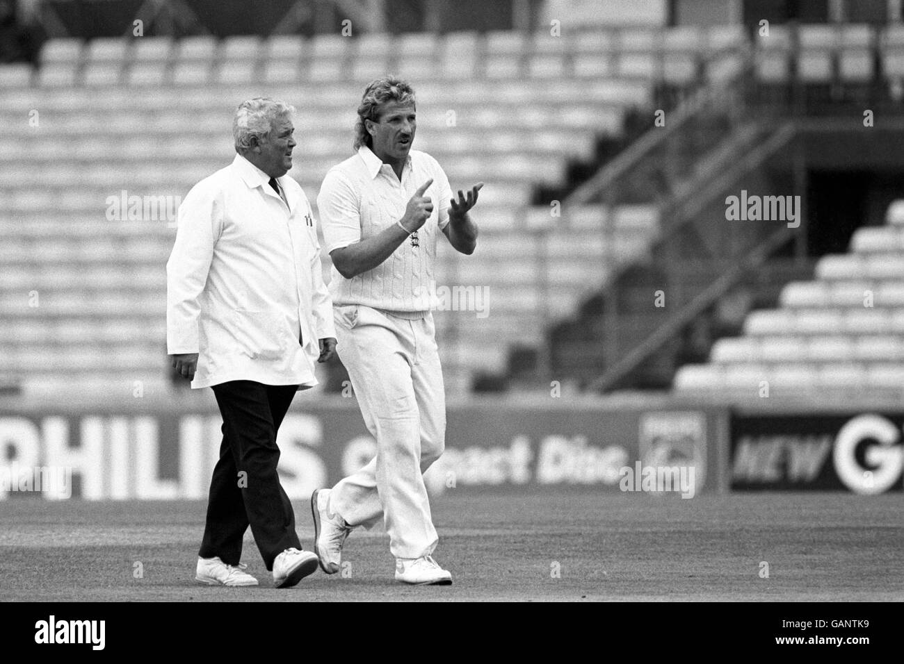 Cricket 3rd test england v new zealand the oval hi-res stock ...