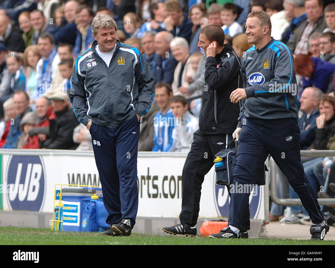 Soccer - Barclays Premier League - Wigan Athletic v Reading - JJB ...
