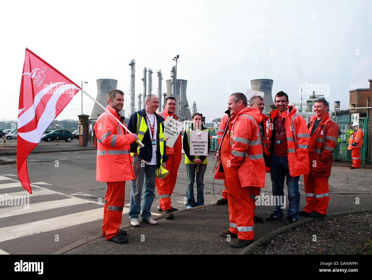 Oil refinery workers strike Stock Photo - Alamy