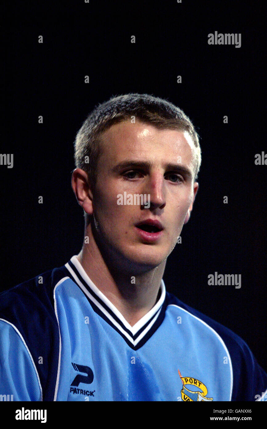 Peter clarke soccer hi-res stock photography and images - Alamy