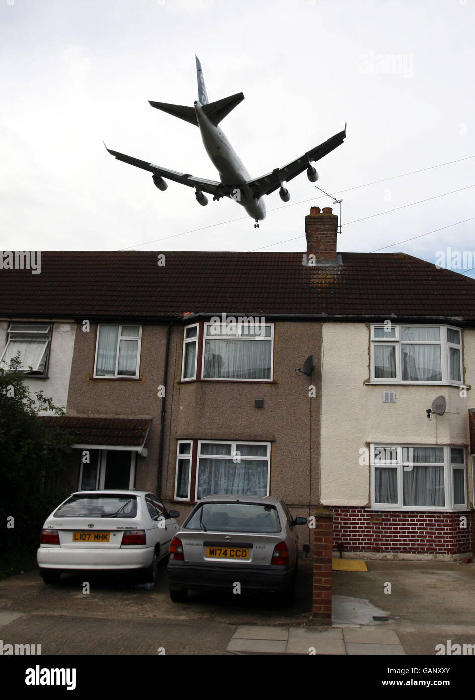 Heathrow Flightpath Feature Stock Photo - Alamy