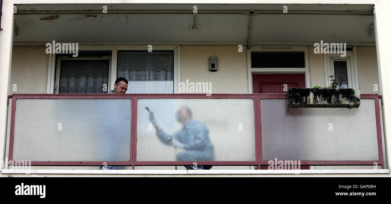 Forensic window hi-res stock photography and images - Alamy