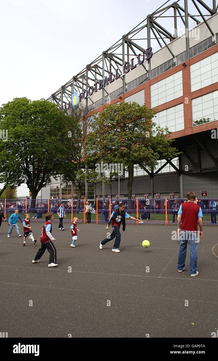 Soccer - Barclays Premier League - Aston Villa v Wigan Athletic - Villa ...
