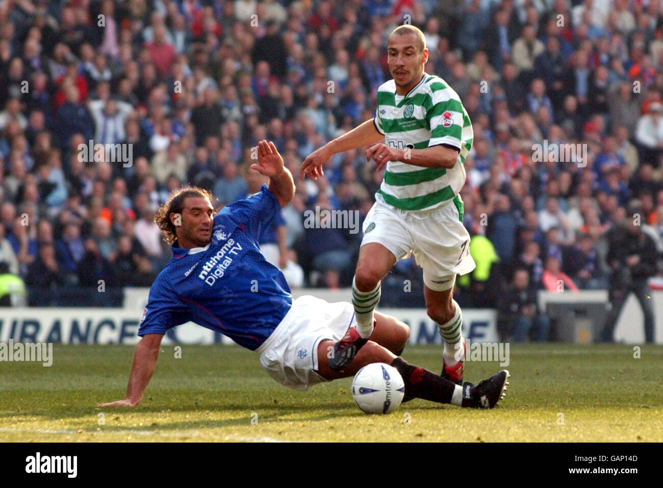Soccer - CIS Insurance Cup - Final - Rangers v Celtic Stock Photo - Alamy