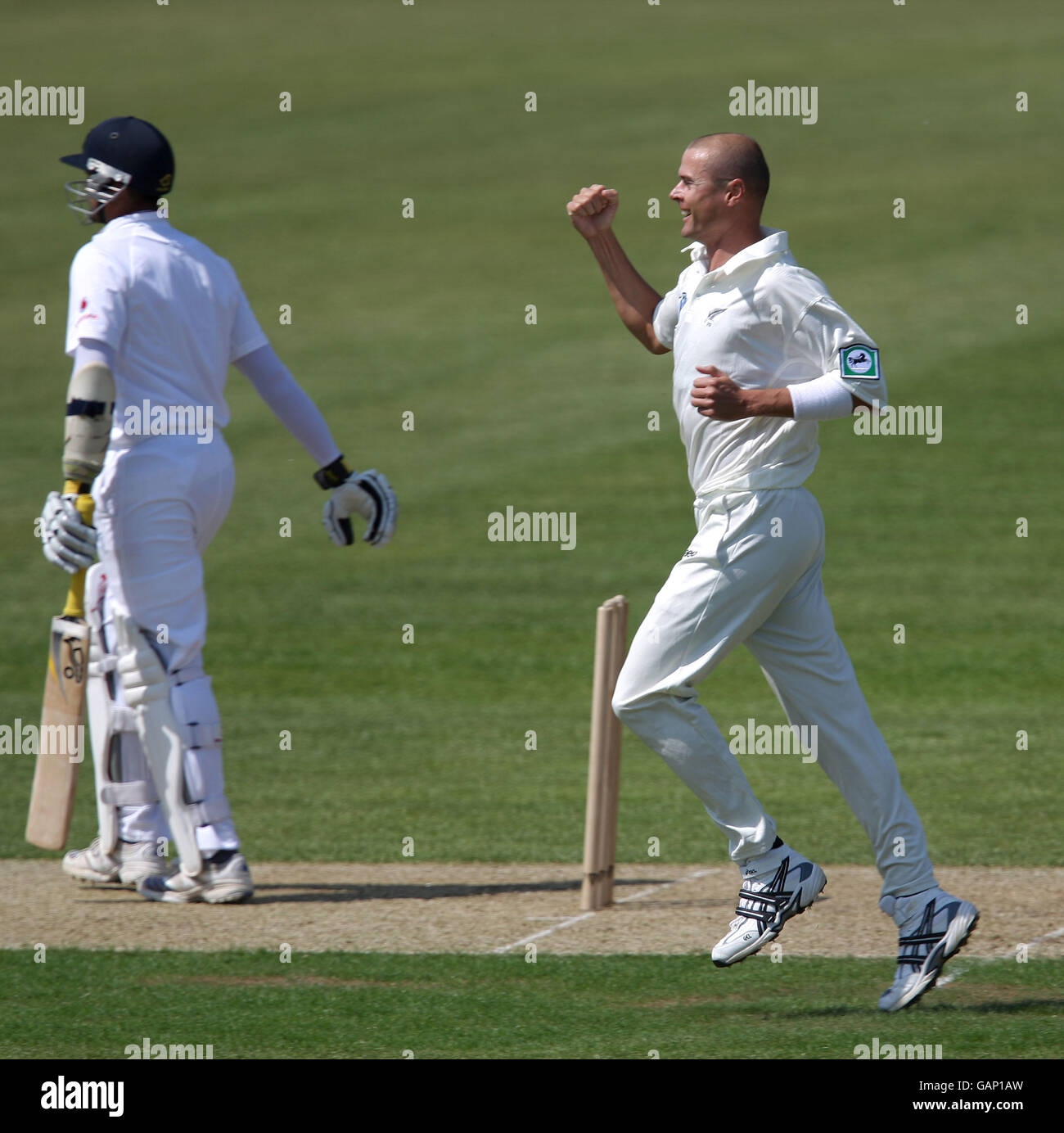 Cricket chris martin new zealand hi-res stock photography and images ...