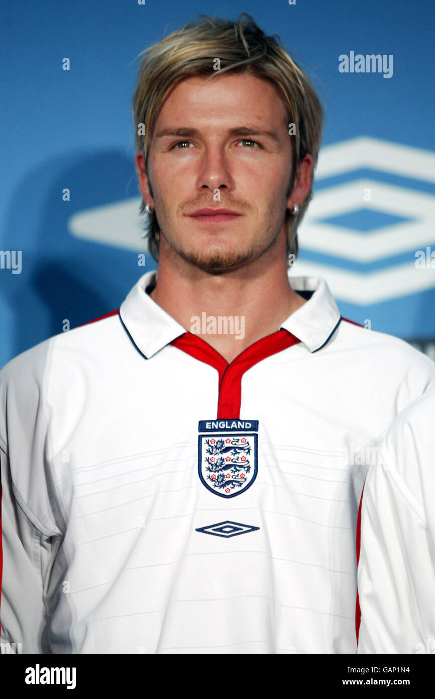 David beckham england kit hi-res stock photography and images - Alamy