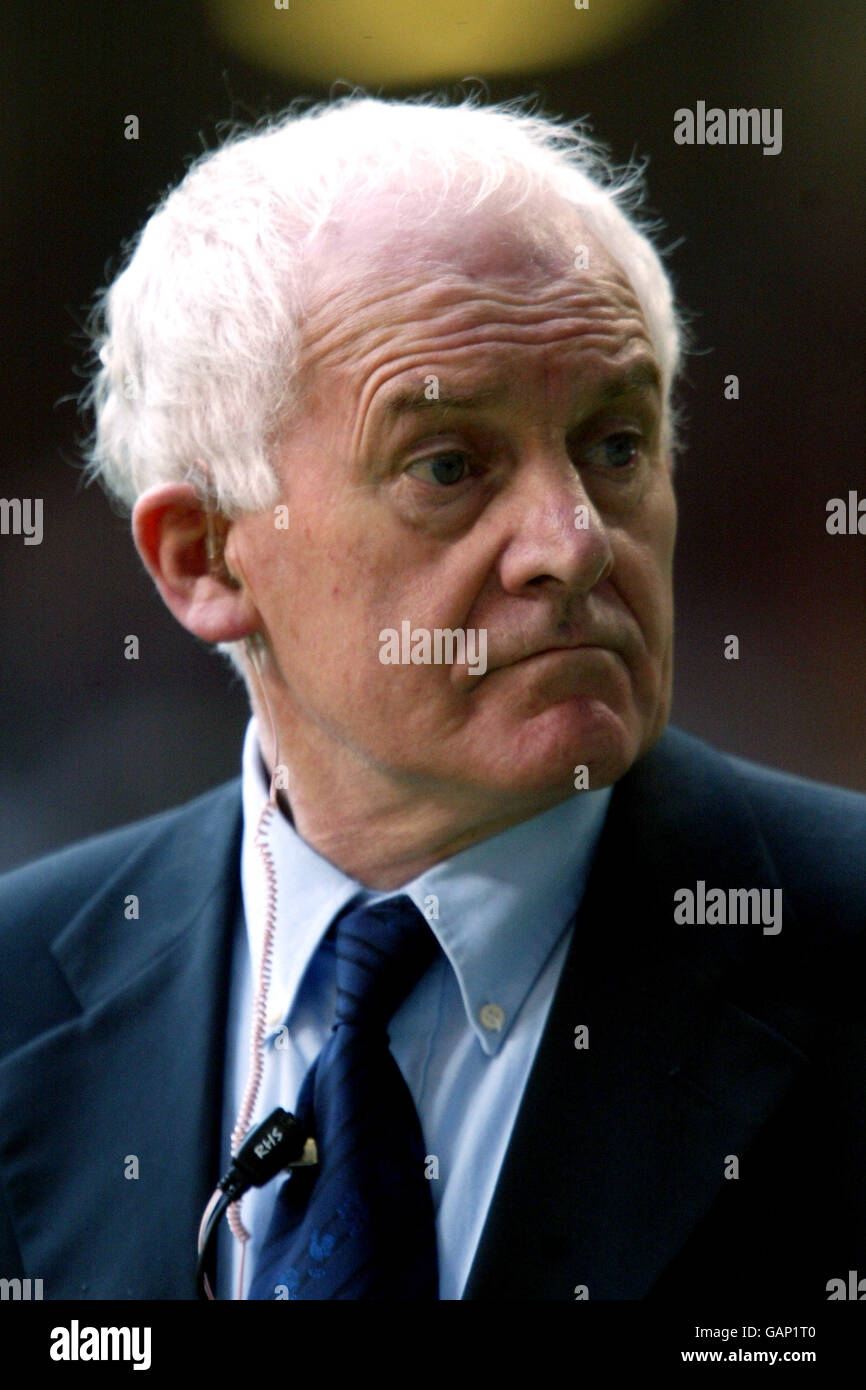Ireland team manager brian obrien hi-res stock photography and images ...