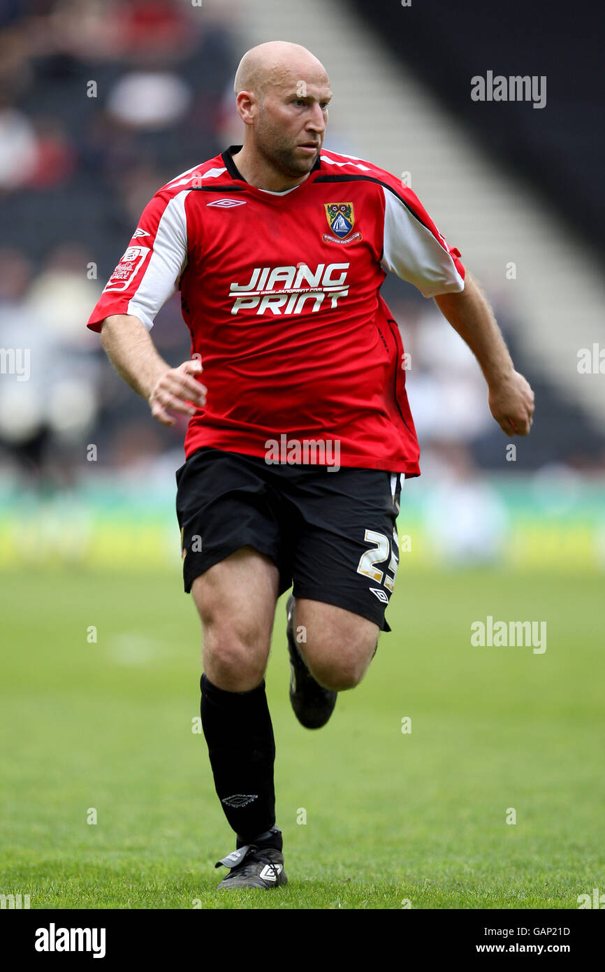 Football mk dons mkdons hi-res stock photography and images - Alamy