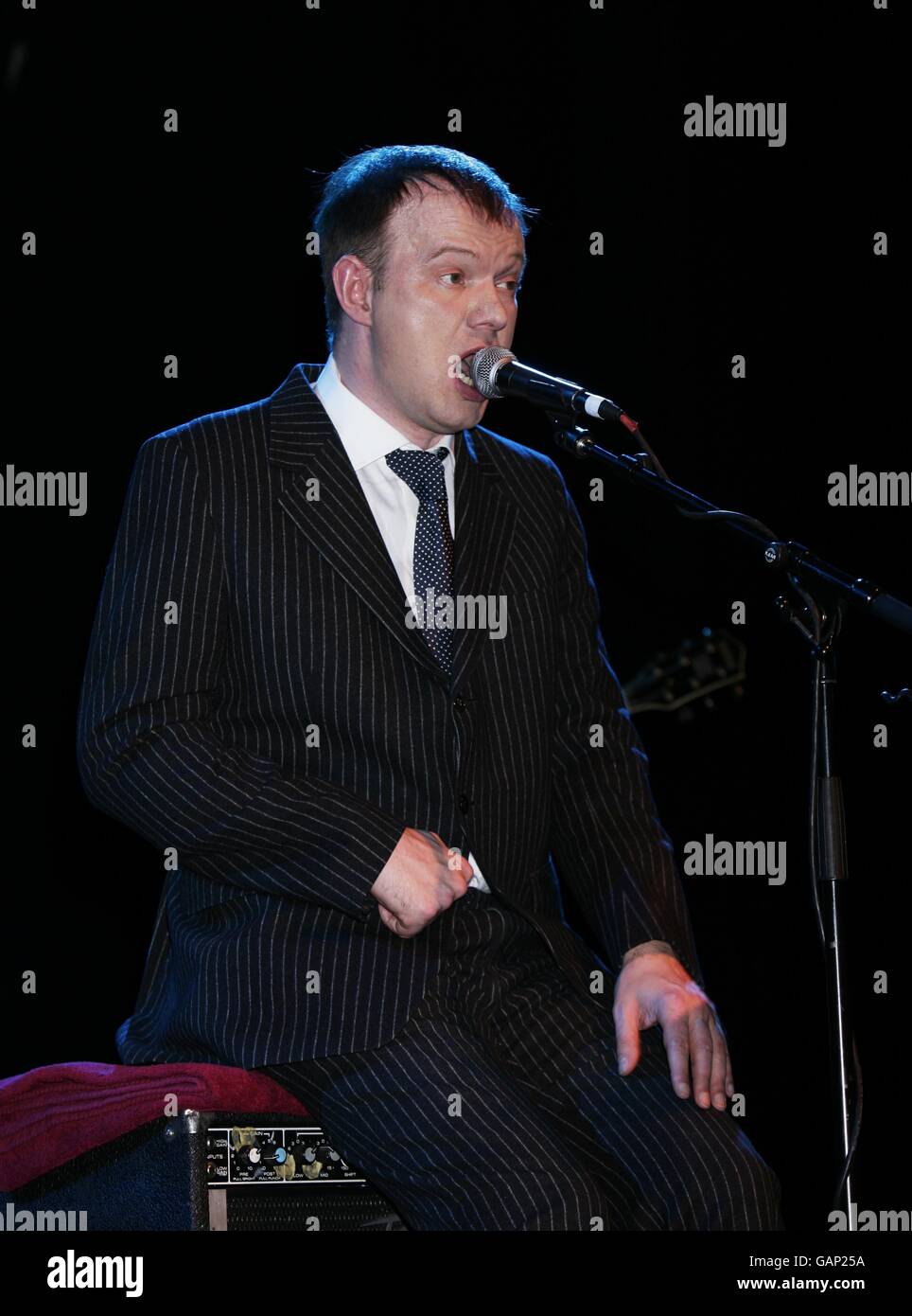 Edwyn collins singer hi-res stock photography and images - Alamy