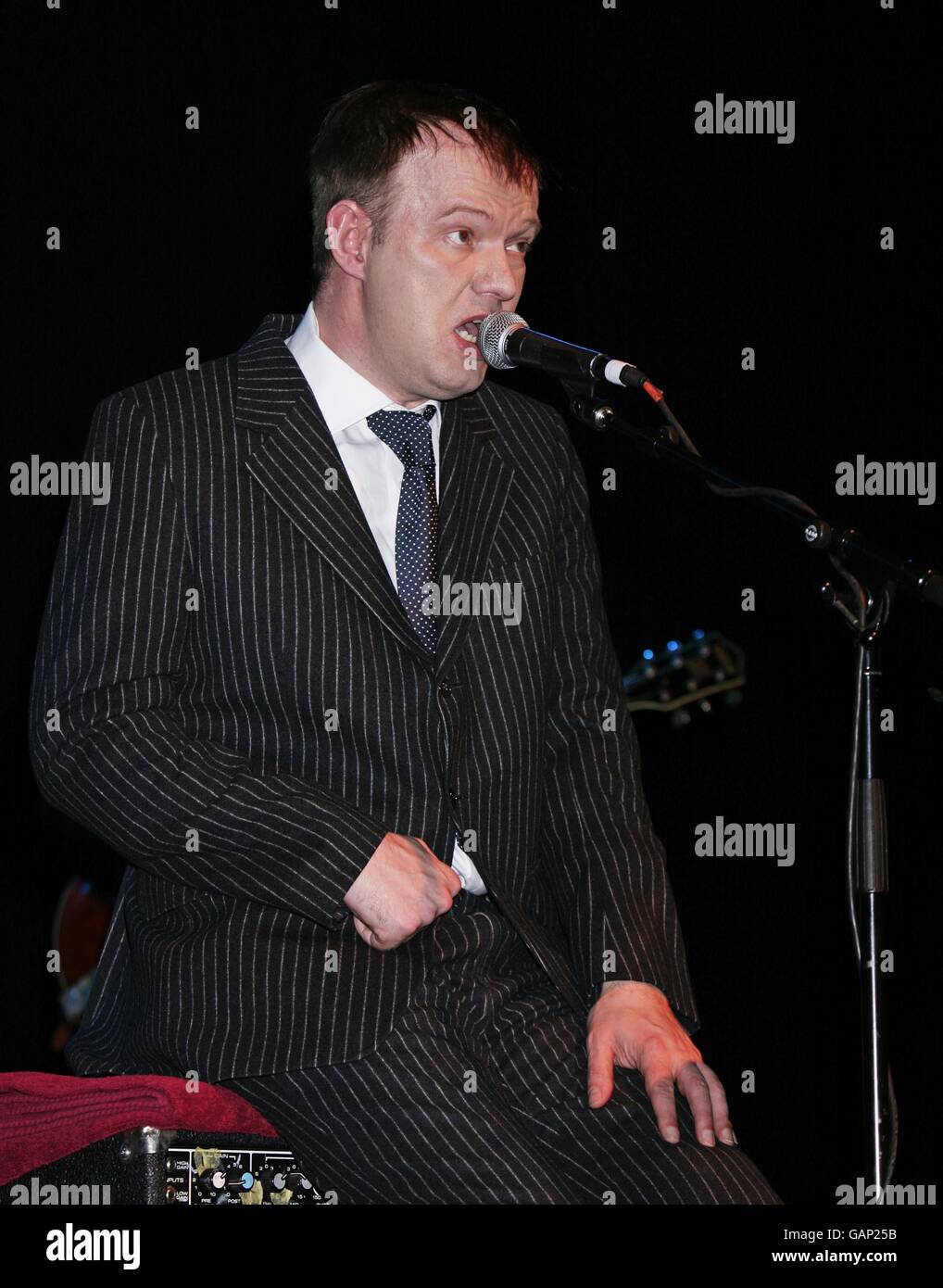 Edwyn Collins performing at Shepherds Bush Empire in west London Stock ...
