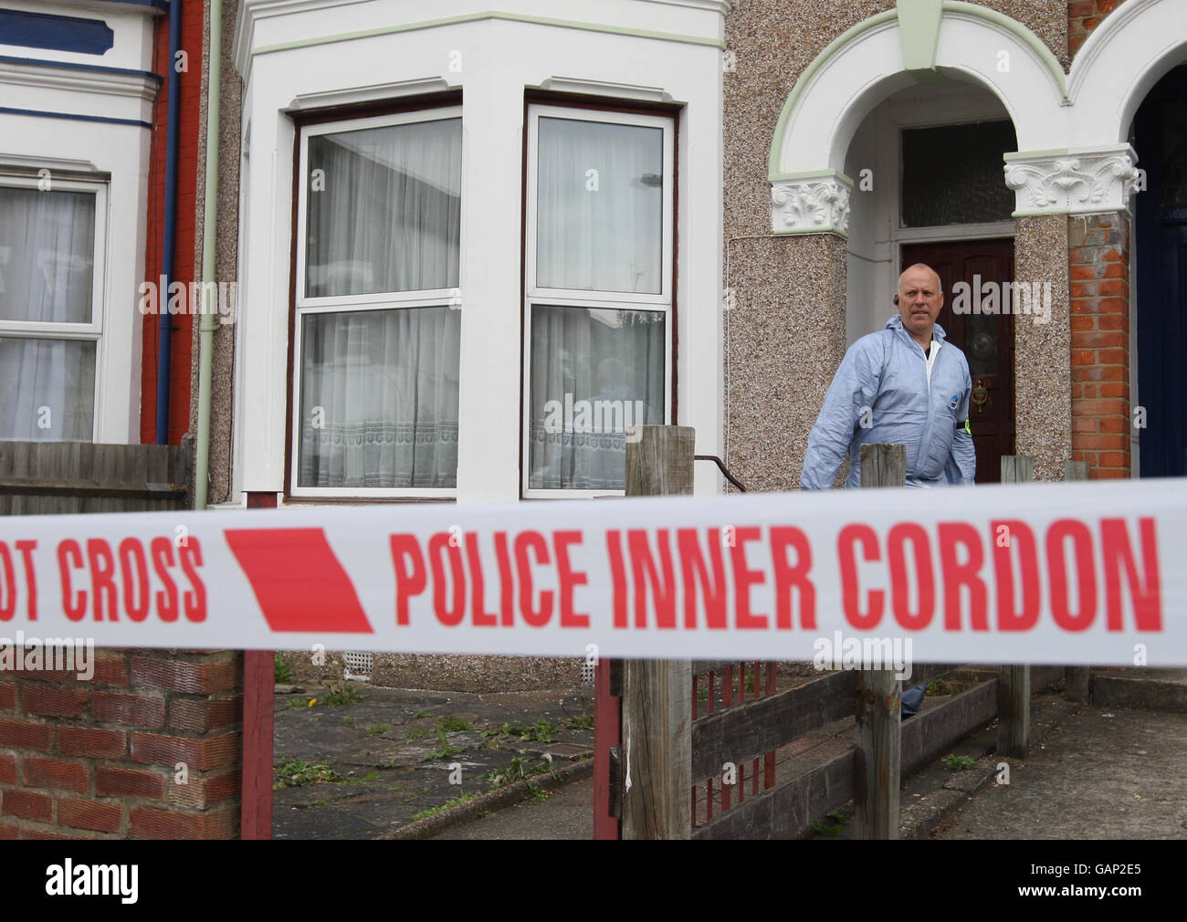 Police inner cordon tape hi-res stock photography and images - Alamy