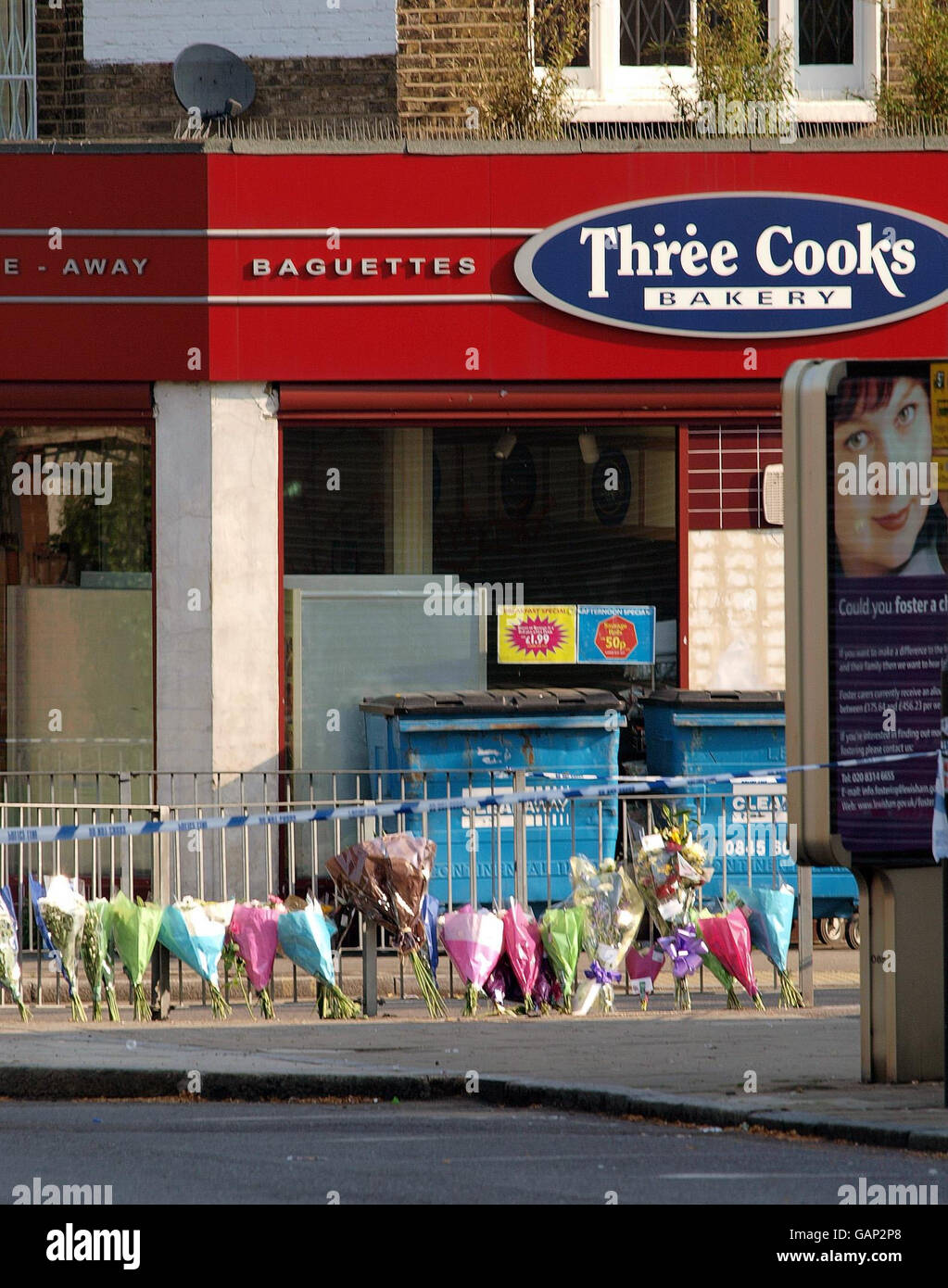 Day after 16 year old jimmy mizen was murdered in the shop hi-res stock ...