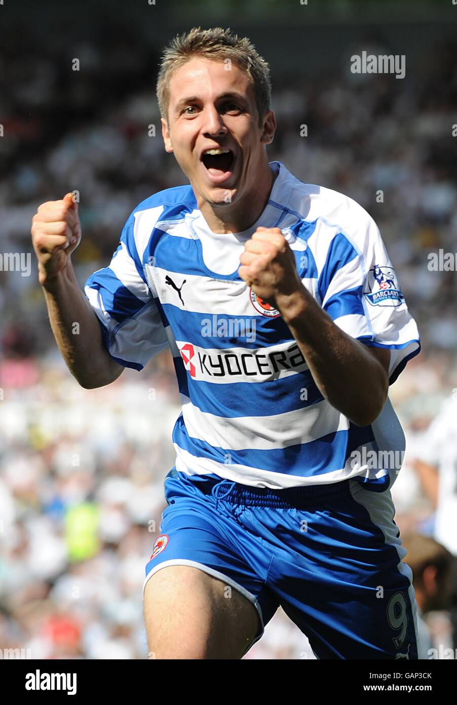 Reading's Kevin Doyle celebrates after scoring the third goal Stock ...