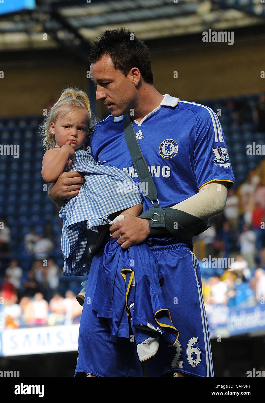 Chelsea's John Terry with his daughter Summer Rose during the lap of ...