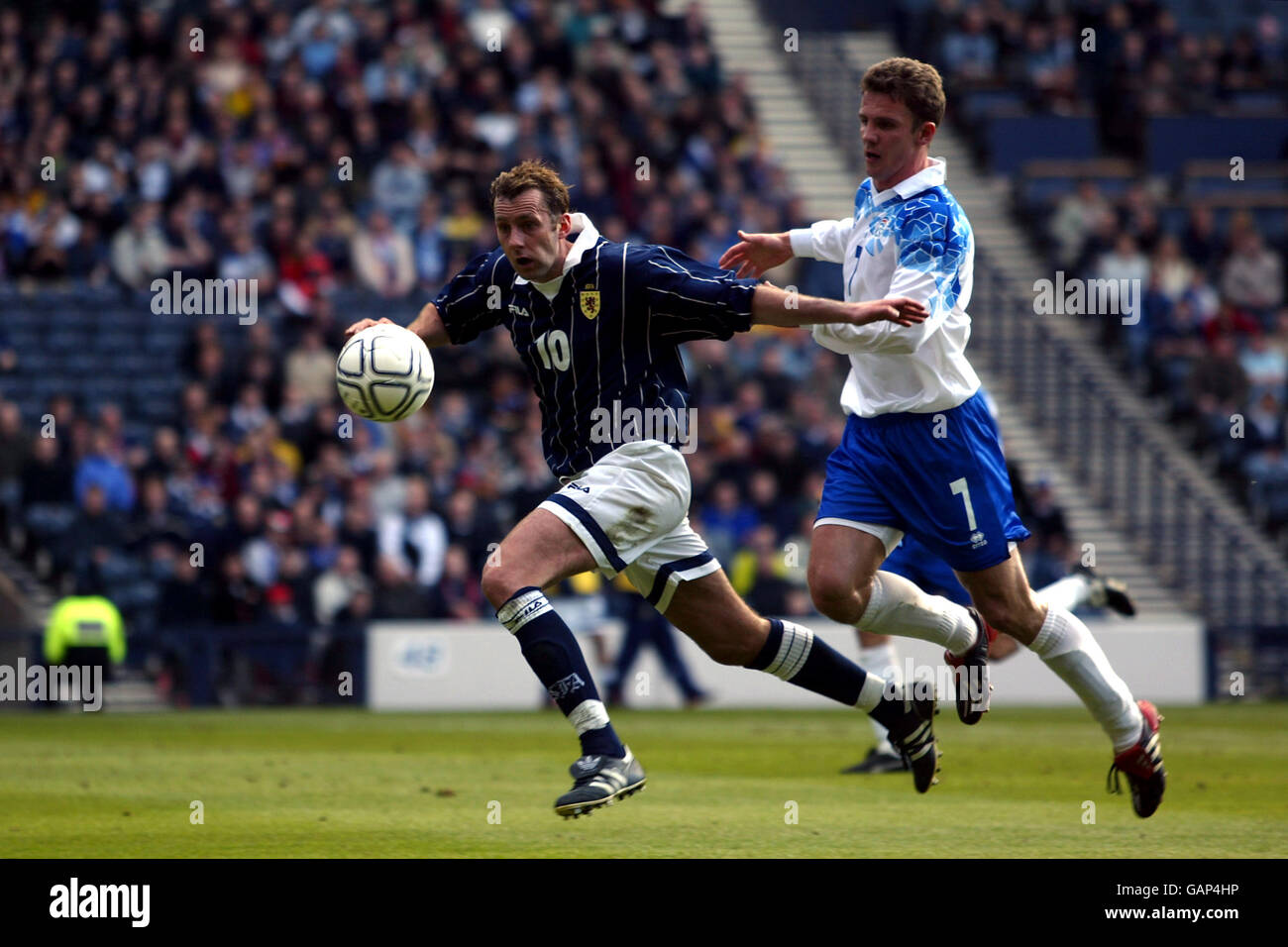 Soccer - European Championships 2004 Qualifying - Group Five - Scotland ...
