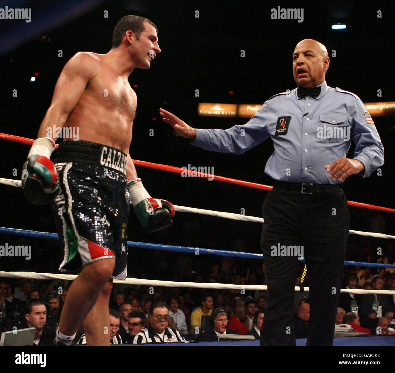 Wales' Joe Calzaghe complains to referee Joe Cortez for long delay in ...