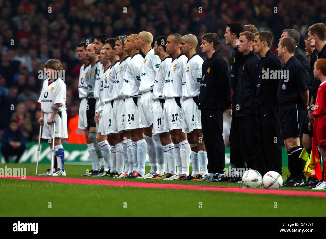Manchester united team line up hi-res stock photography and images - Alamy