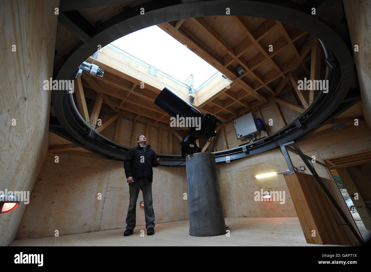 Kielder observatory hi-res stock photography and images - Alamy