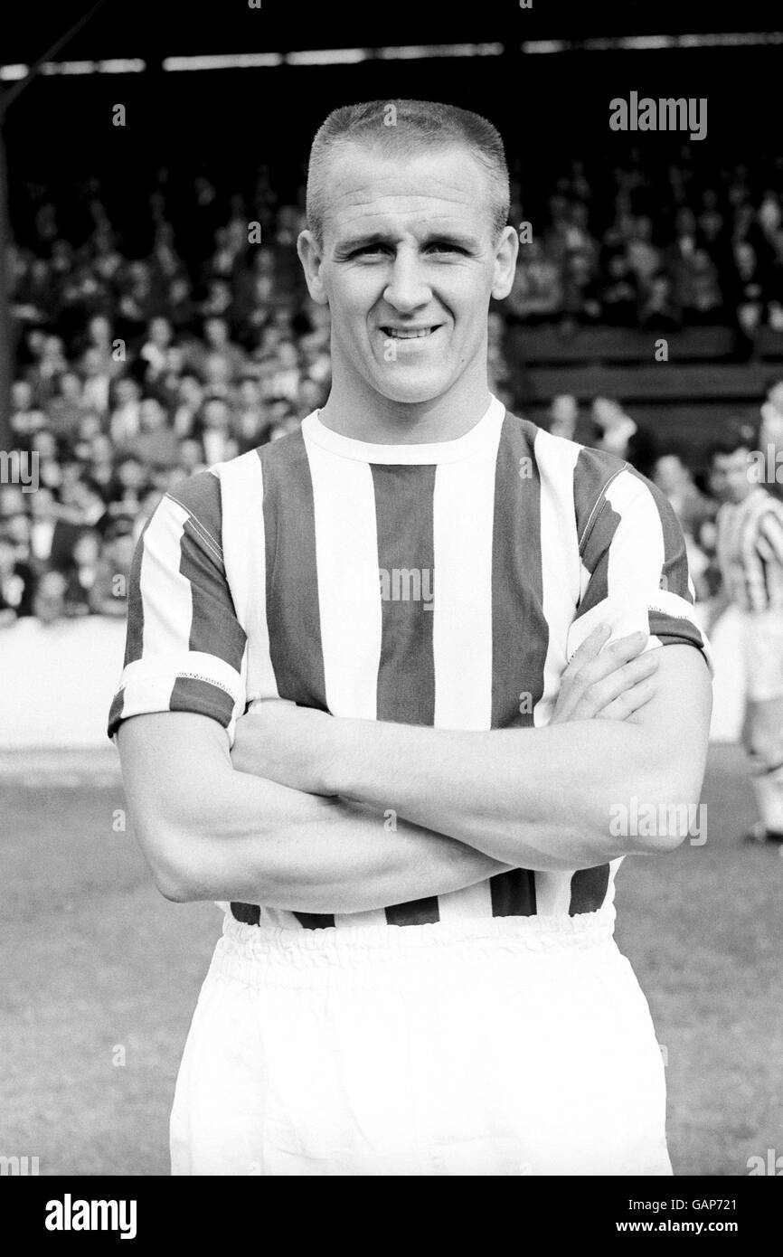 Maurice setters west bromwich albion hi-res stock photography and ...