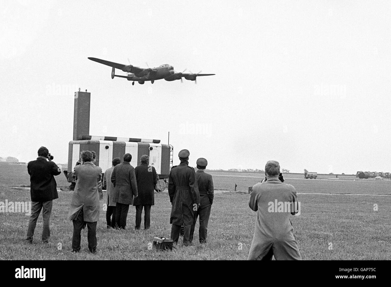Military - 24th Anniversary of the Dambusters Raid - Royal Air Force ...