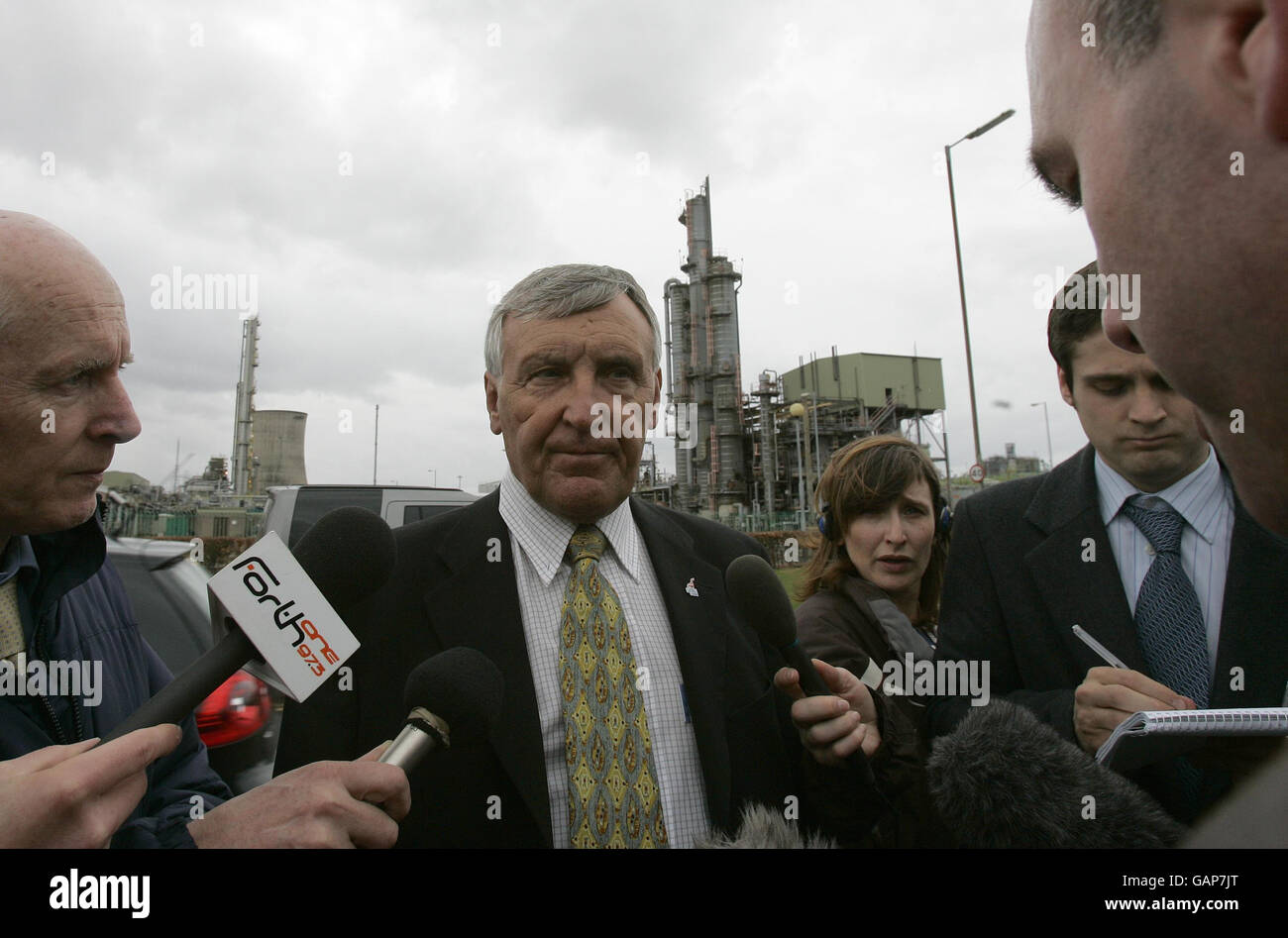 Oil refinery strike Stock Photo - Alamy