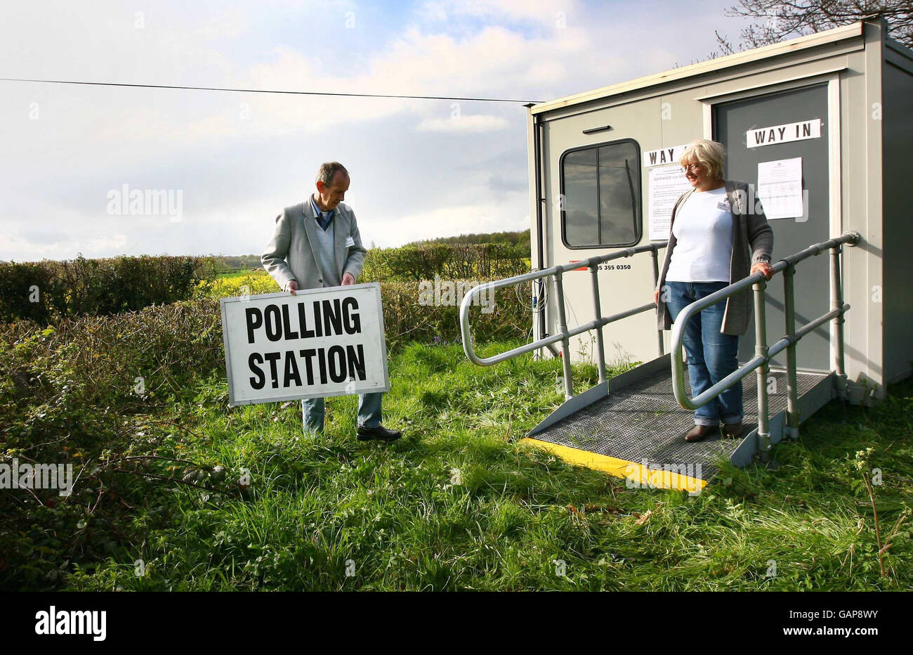 Set up local elections hi-res stock photography and images - Alamy