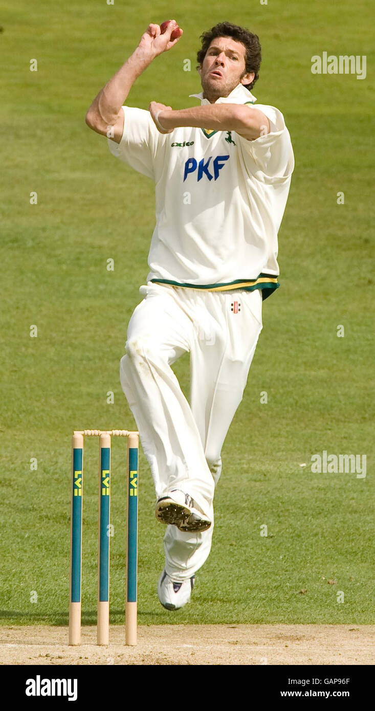 Nottinghamshires charlie shreck bowls hi-res stock photography and ...