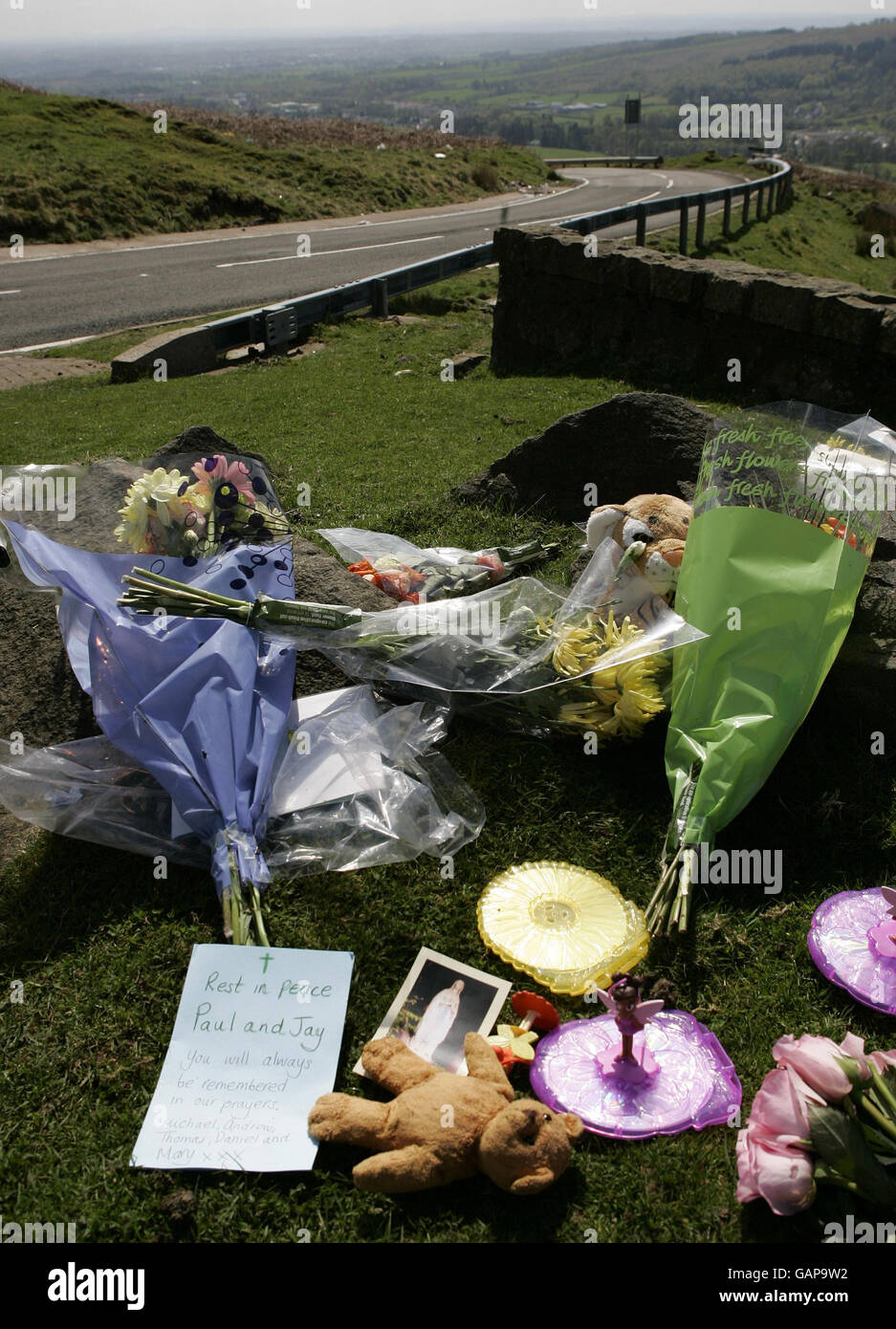 Two children found dead in parked car hi-res stock photography and ...