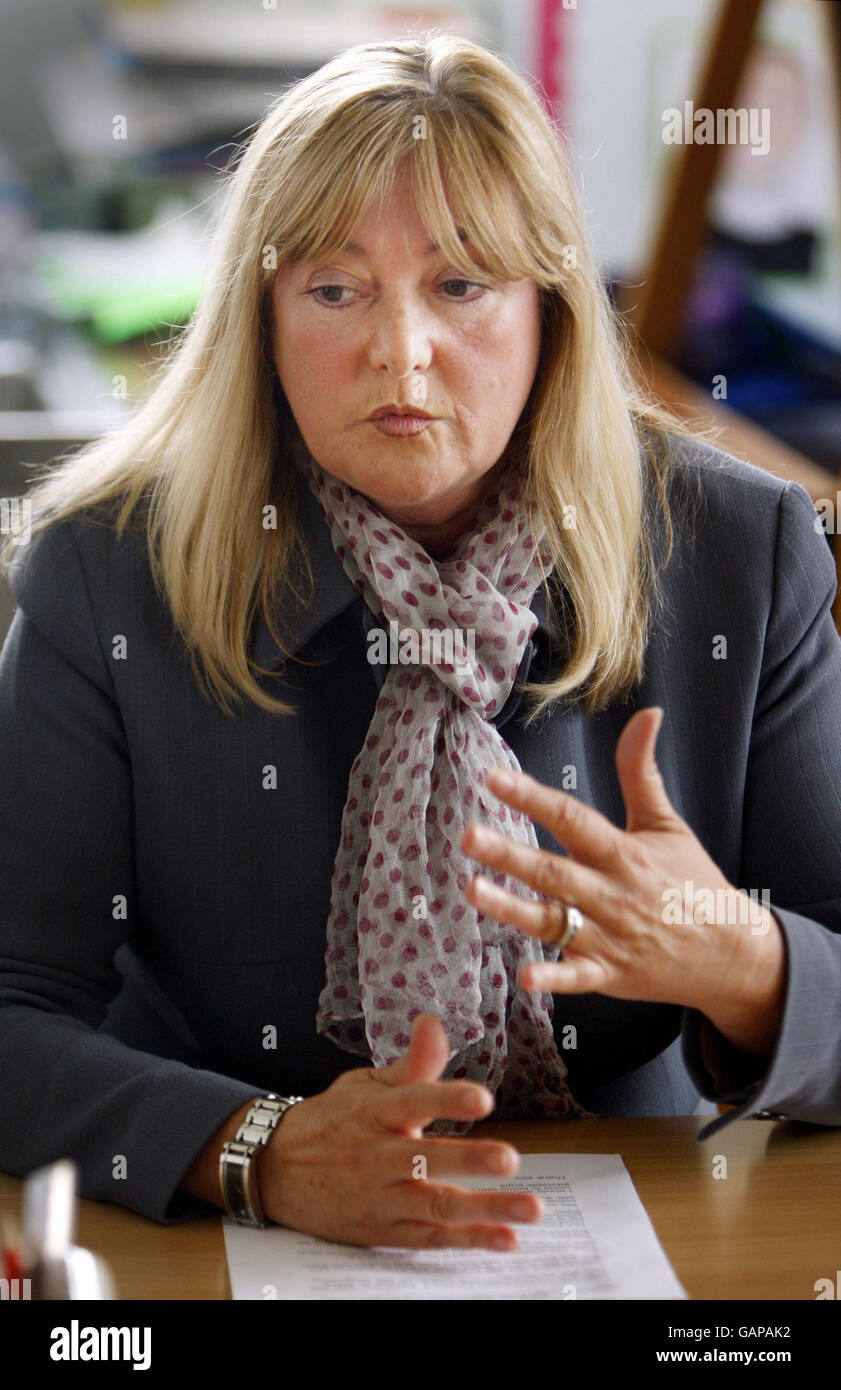 Elizabeth davidson hi-res stock photography and images - Alamy