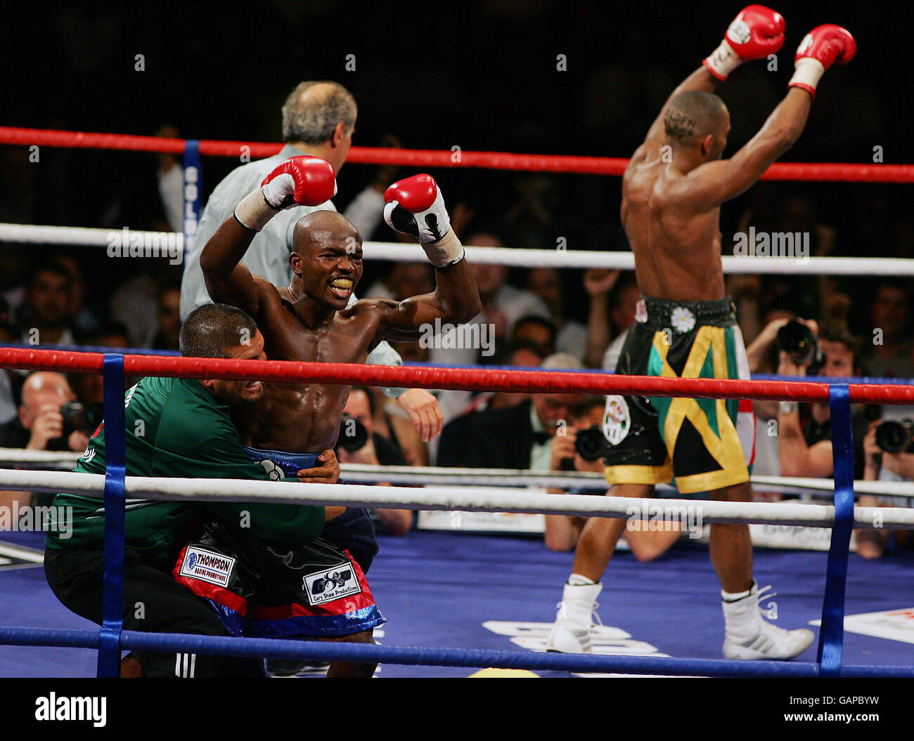Boxing - WBC Light-Welterweight Title - Junior Witter v Timothy Bradley ...