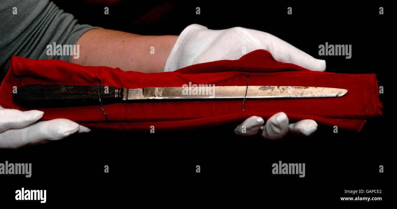 Jack the ripper knife hi-res stock photography and images - Alamy