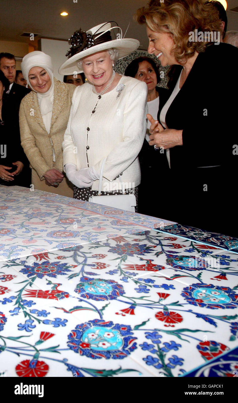 Royalty - Queen Elizabeth II State Visit to Turkey Stock Photo - Alamy