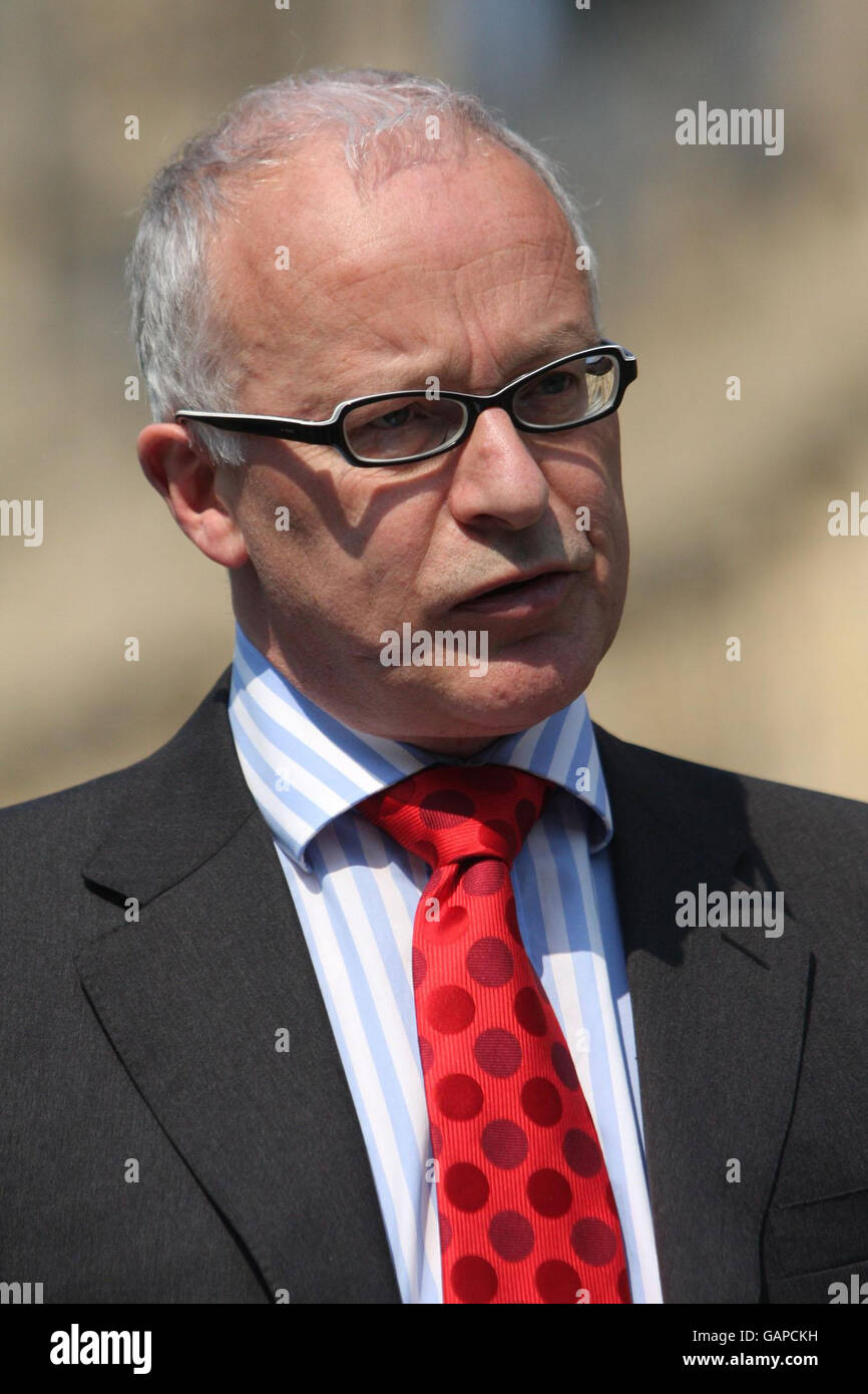 Civilian death hi-res stock photography and images - Alamy