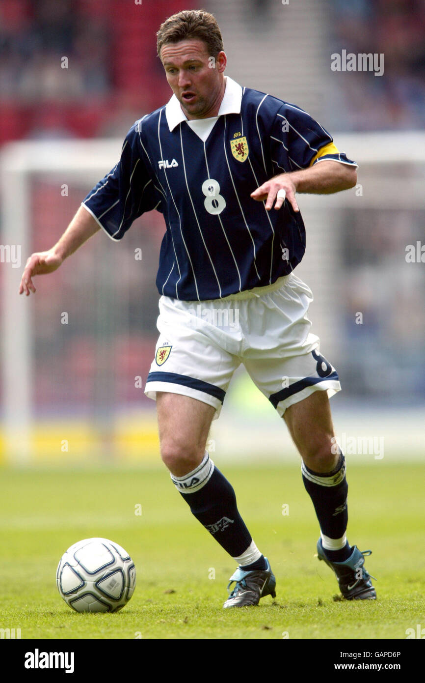 Soccer - European Championships 2004 Qualifying - Group Five - Scotland ...