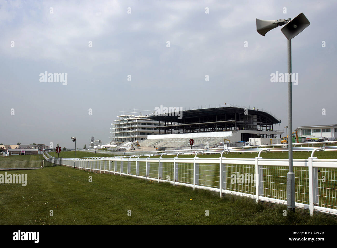 Grandstand redevelopment topping out ceremony hi-res stock photography ...