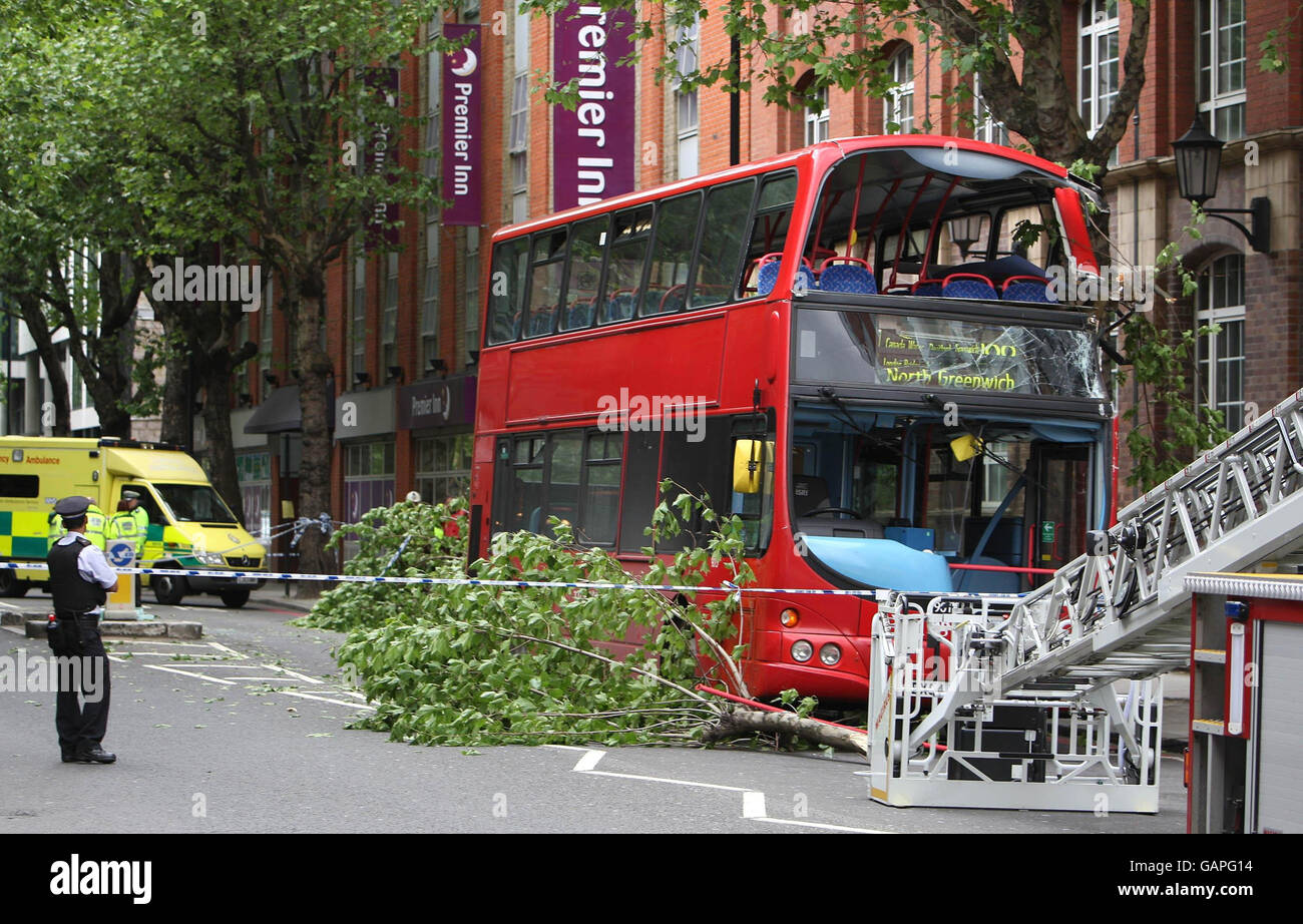 Police at the scene of a bus crash near Tower Bridge, London Stock ...