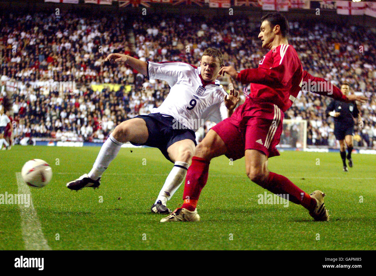 Soccer - European Championships 2004 Qualifying - Group Seven - England ...